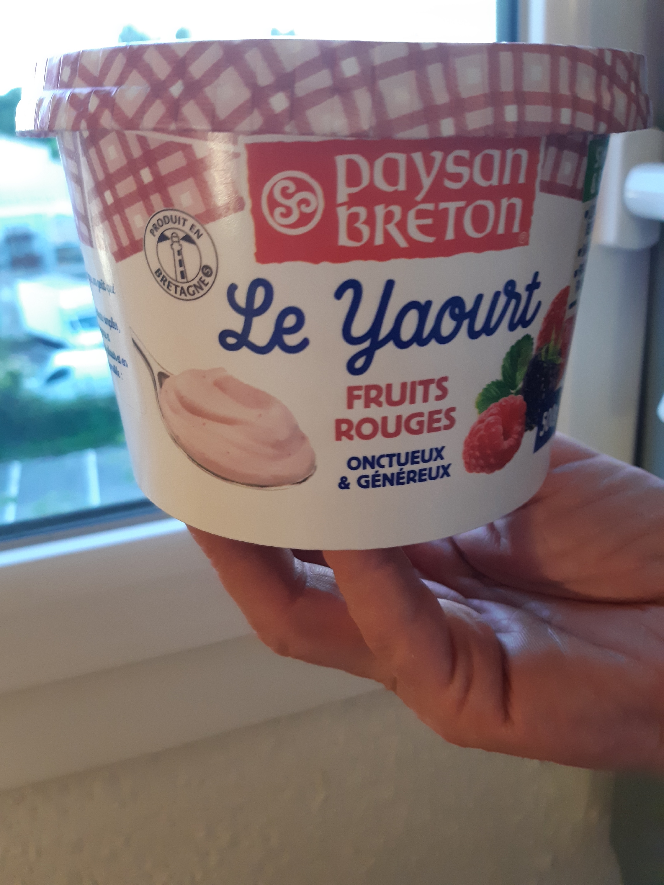 Yaourt fruits rouges Paysan Breton | Communauté Ma Communaute Carrefour