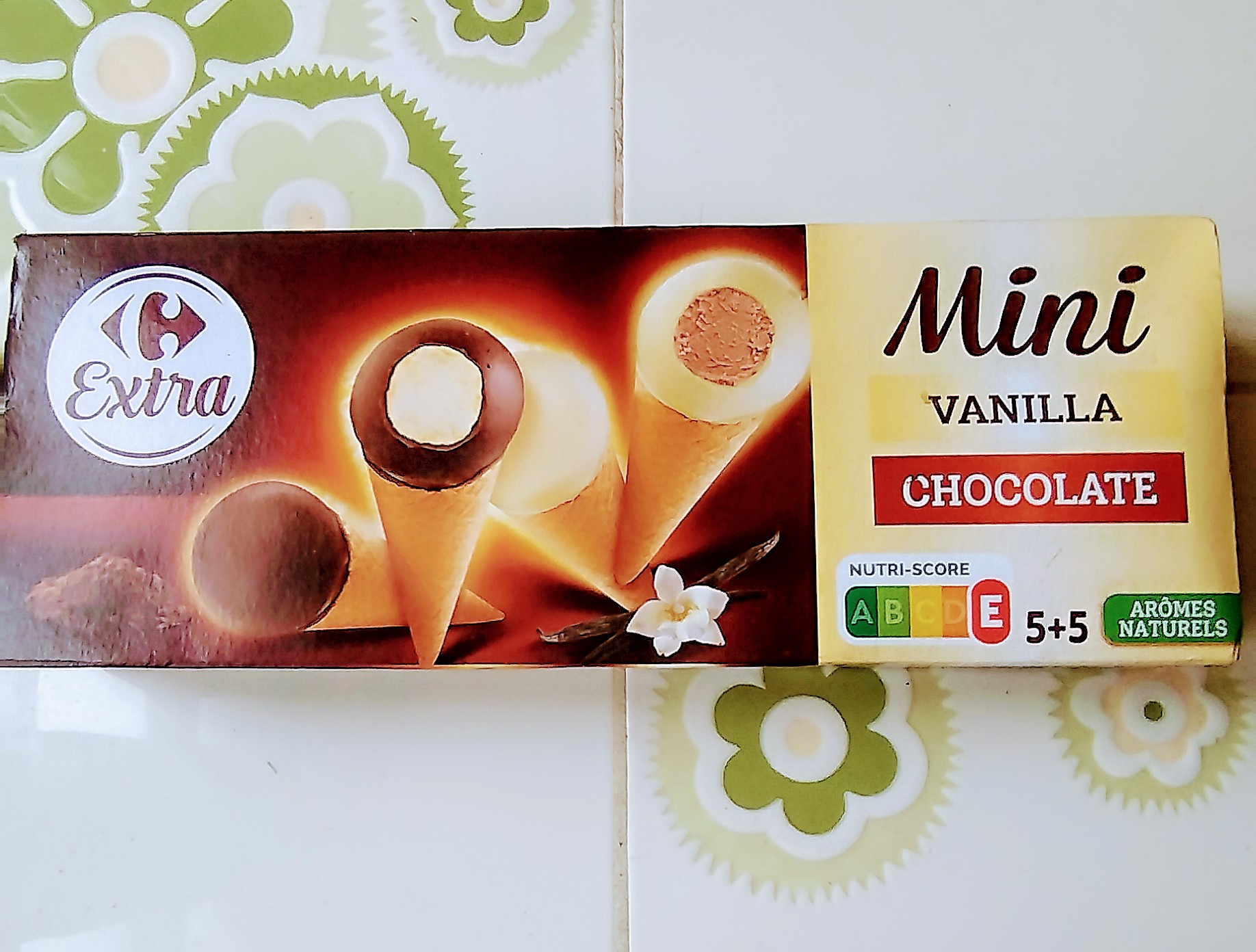 Glaces mini cônes vanille chocolat CARREFOUR | Communauté Ma Communaute ...