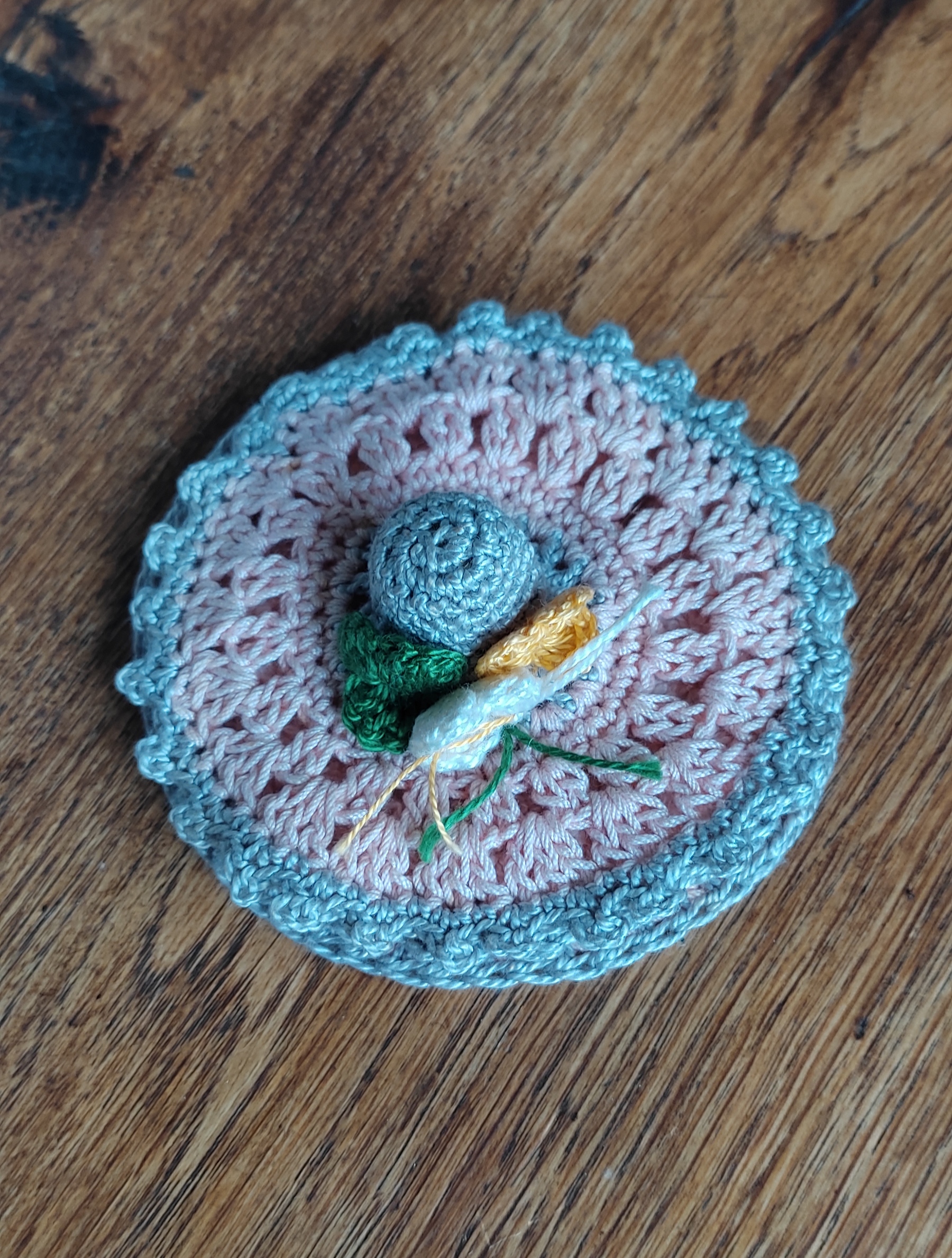 Un joli ouvrage au crochet qui m'accompagne depuis plus de | Communauté ...