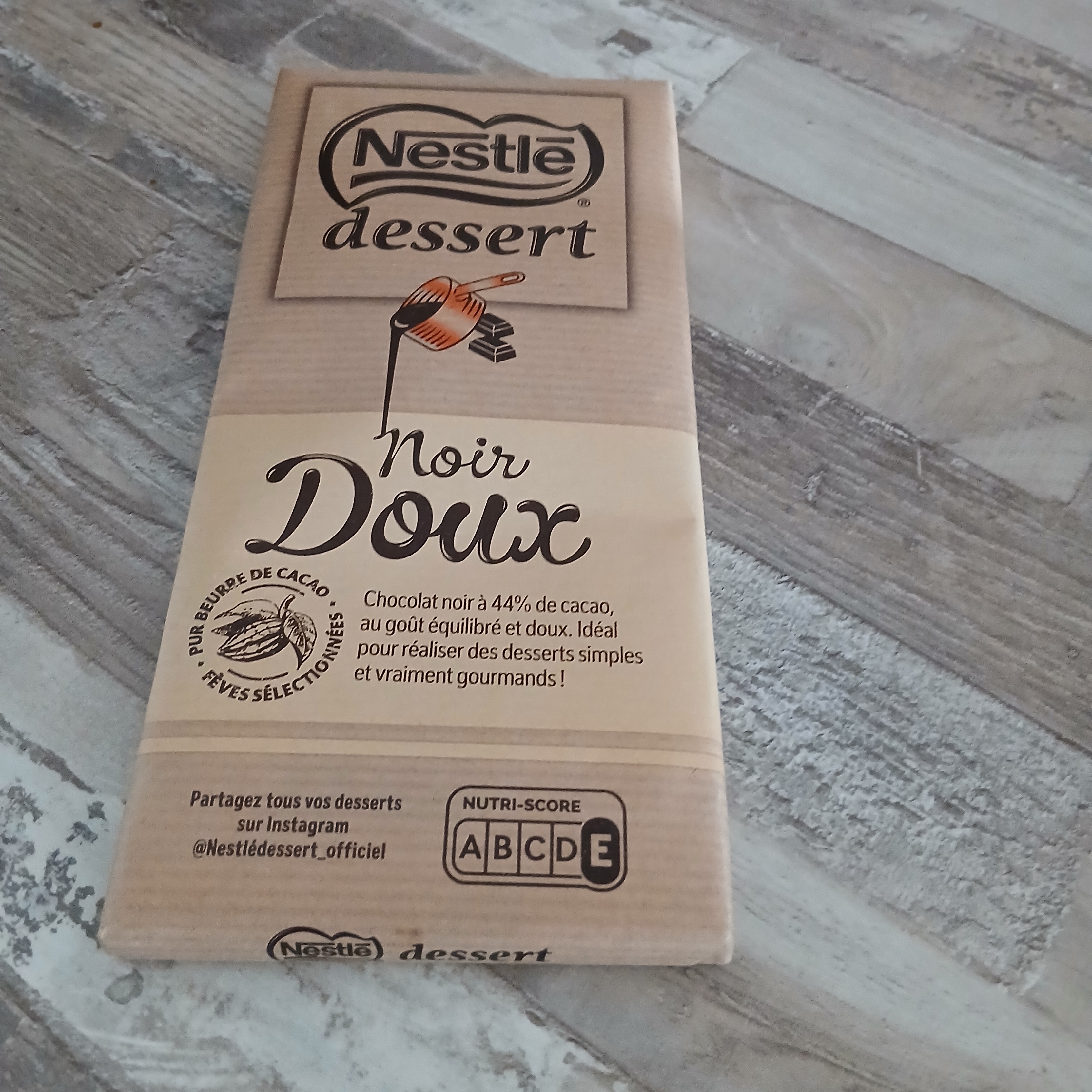 Chocolat noir DOUX dessert NESTLÉ testé grâce à MALRG merci ...